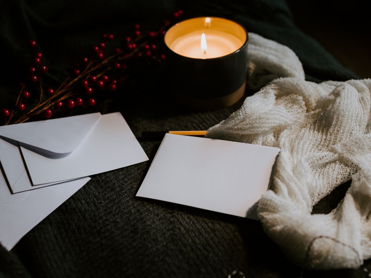 How to Write a Christmas Letter Your People Will Love Reading | Beth ...